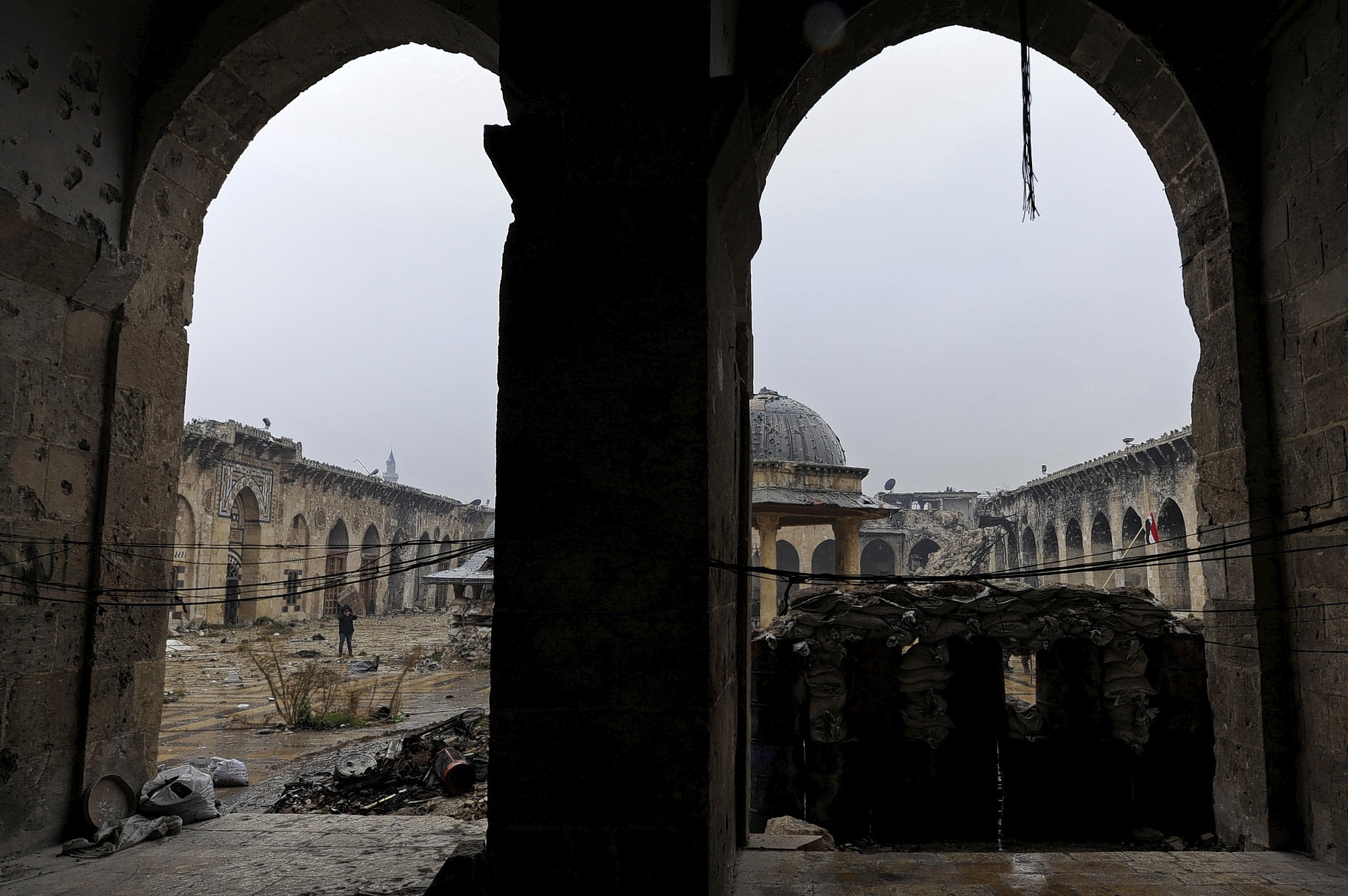 De verwoestingen van historisch Aleppo in beeld - NRC